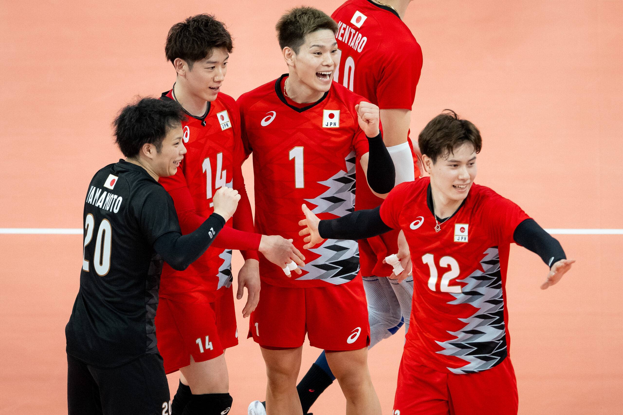 【随時更新】バレーボール男子 見どころ・勝敗予想オッズ・結果 パリ五輪2024 - BeeBet Times